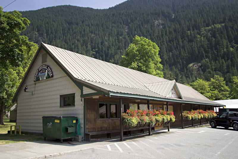 Loving Washington State: Newhalem, WA