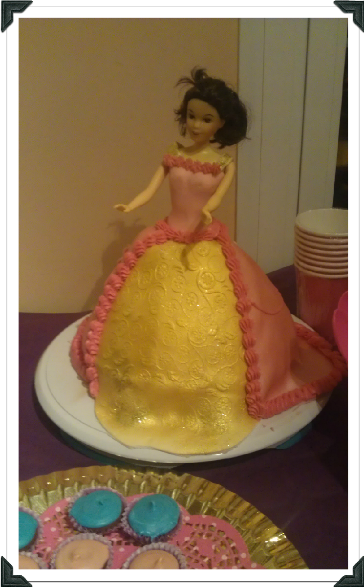 Cupcakes Adictos: Tarta de princesas