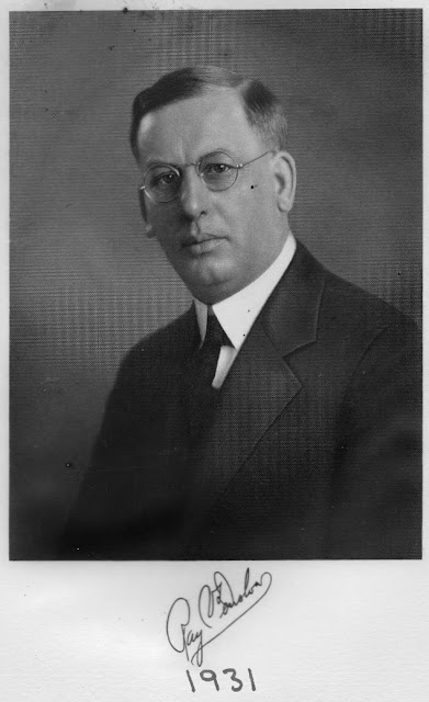 One Minute Mason: Ray V. Denslow Pictorial