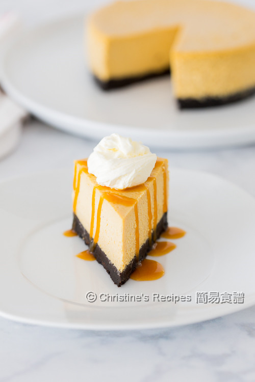 Pumpkin Cheesecake with Caramel Sauce (Video) | Christine's Recipes ...
