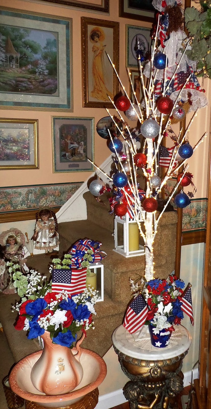 DEBBIE-DABBLE BLOG: Patriotic Tree #3 and Patriotic Crafting!!