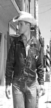 NYSocBoy's Beefcake and Bonding: Brandon DeWilde