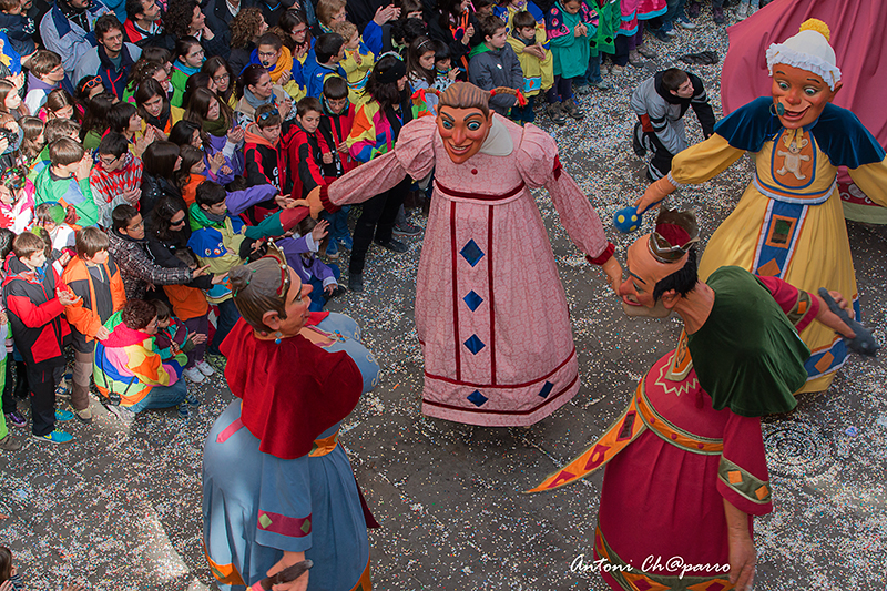 Solsones en Imagenes: Carnaval Solsona 2014.Actos del Domingo."Ballada ...