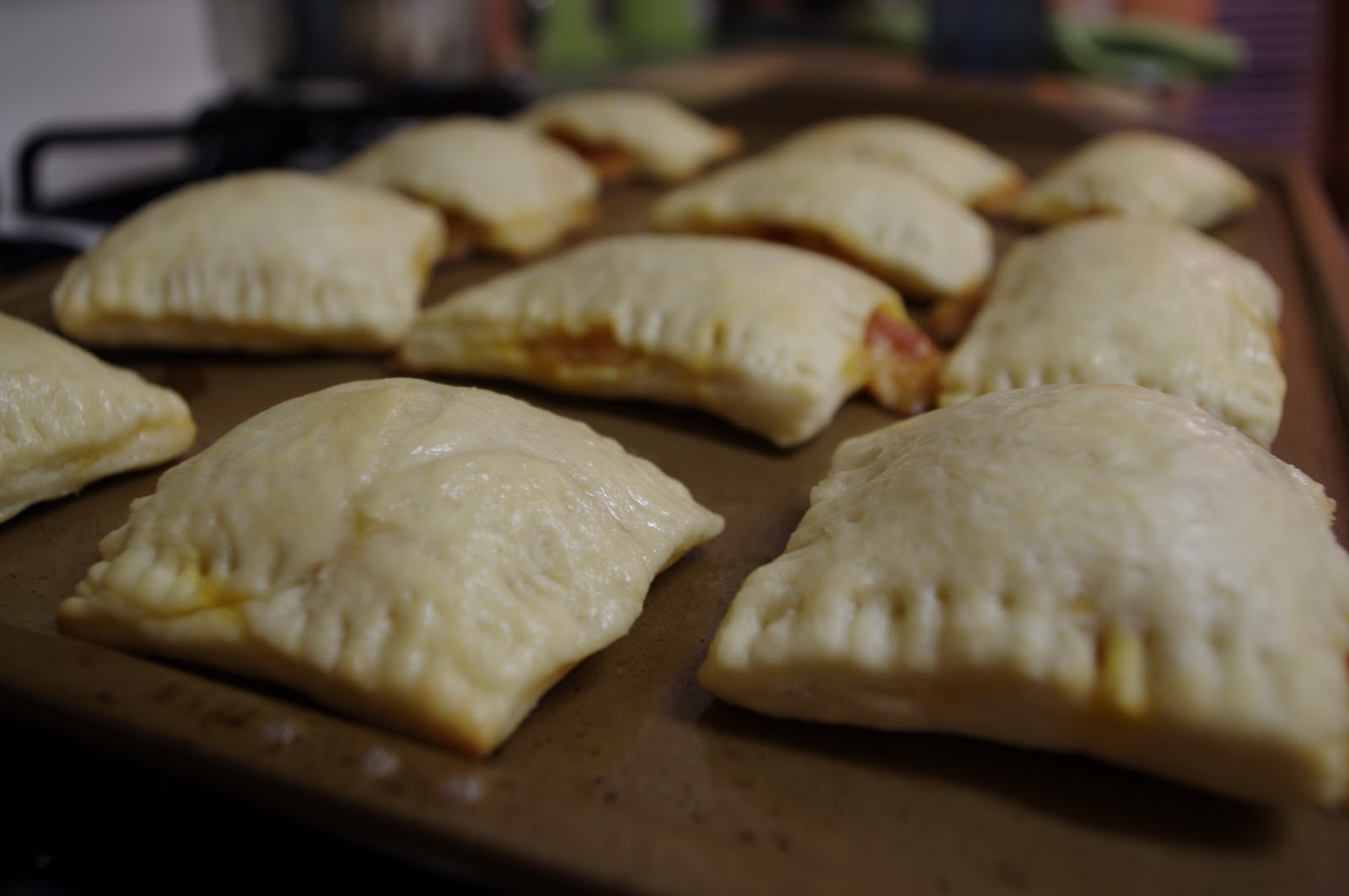 Little Kitchen, Lovely Food.: Pizza Rolls