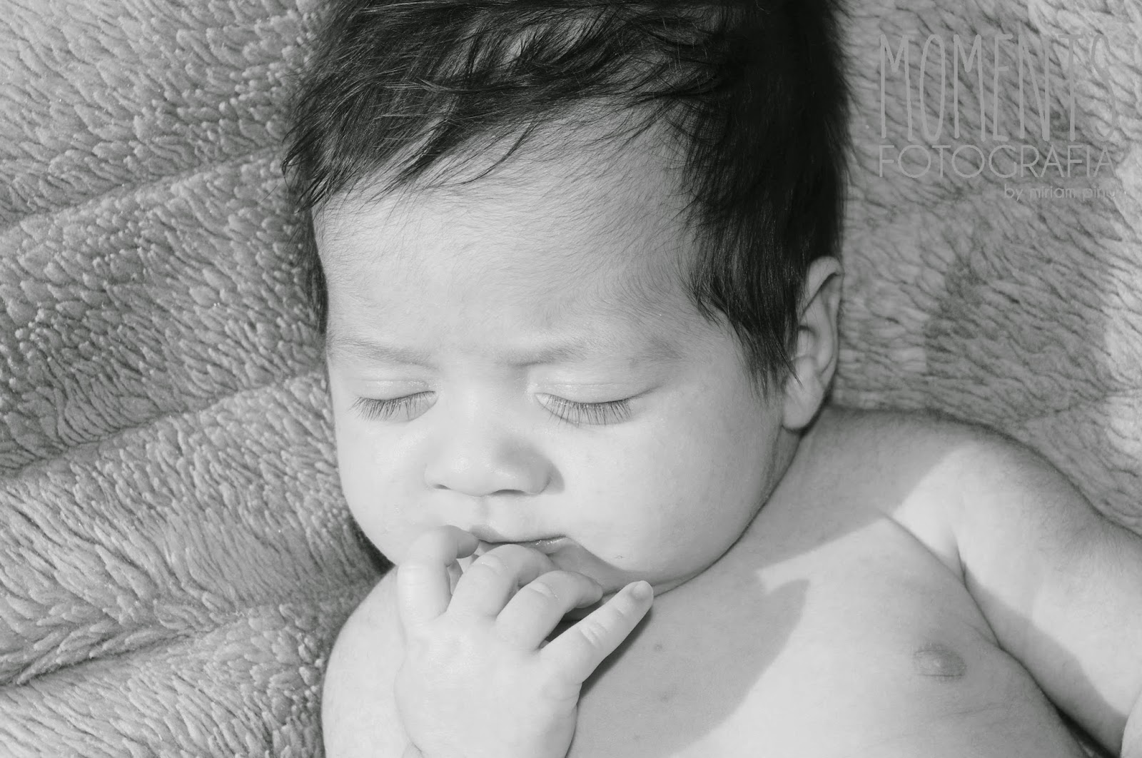 MOMENTS FOTOGRAFIA: BABY HUGO, 1 MES