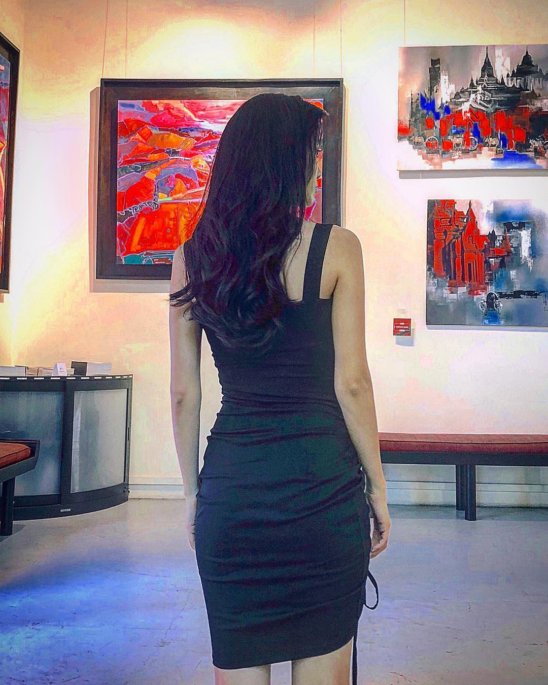 Sandar Lin | Myanmar Model Girl