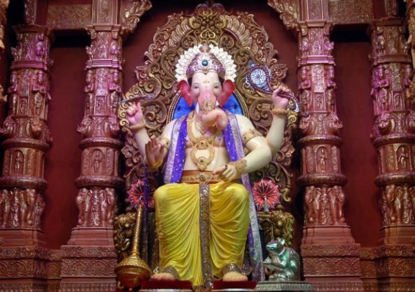 lal bagh cha raja: LALBAGH KA RAJA 2012 HD PHOTOS
