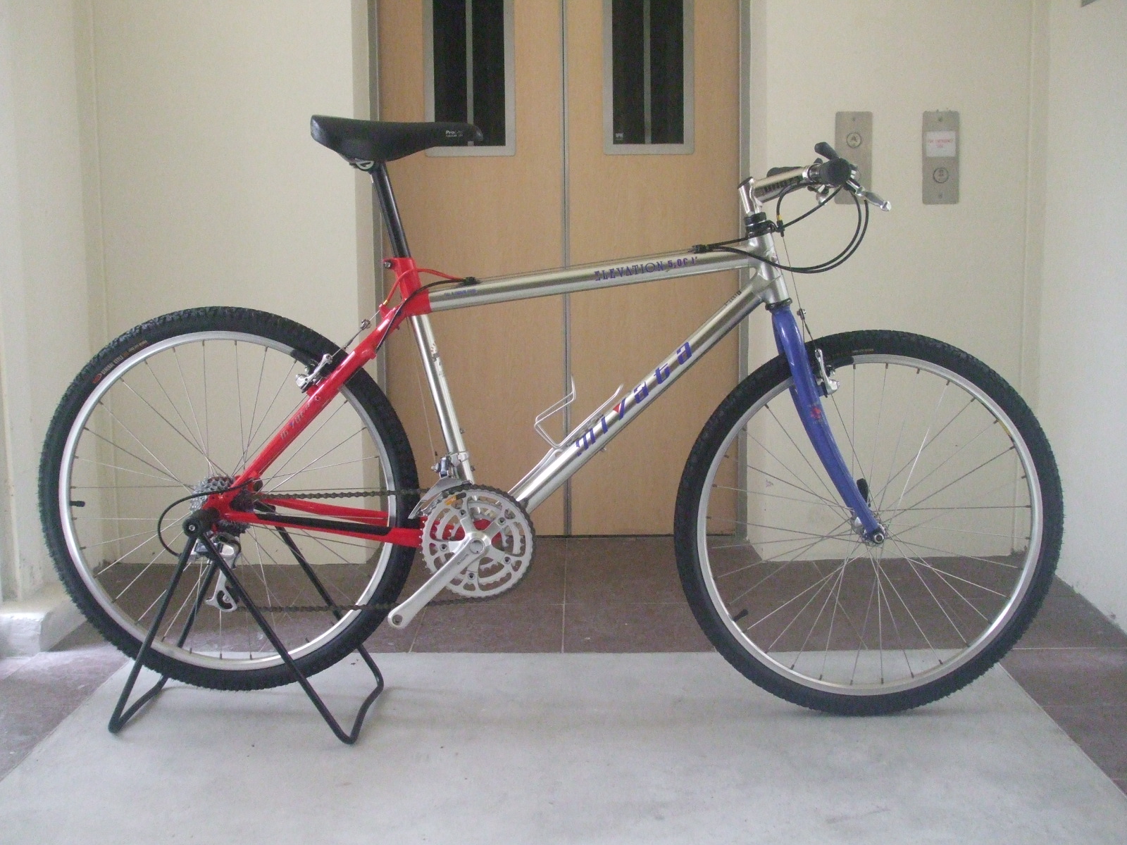 Bake-a-Bike: 1992 Original Miyata Elevation 5,000