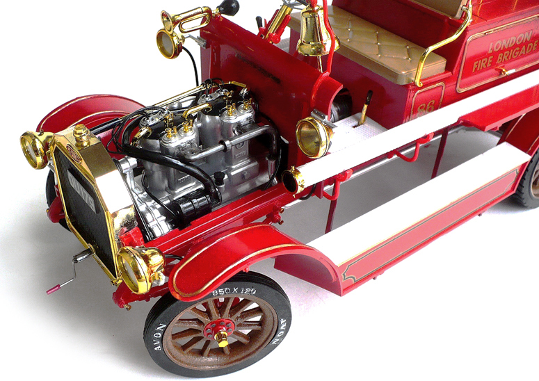 The Great Canadian Model Builders Web Page!: 1914 Dennis Motor Fire Engine