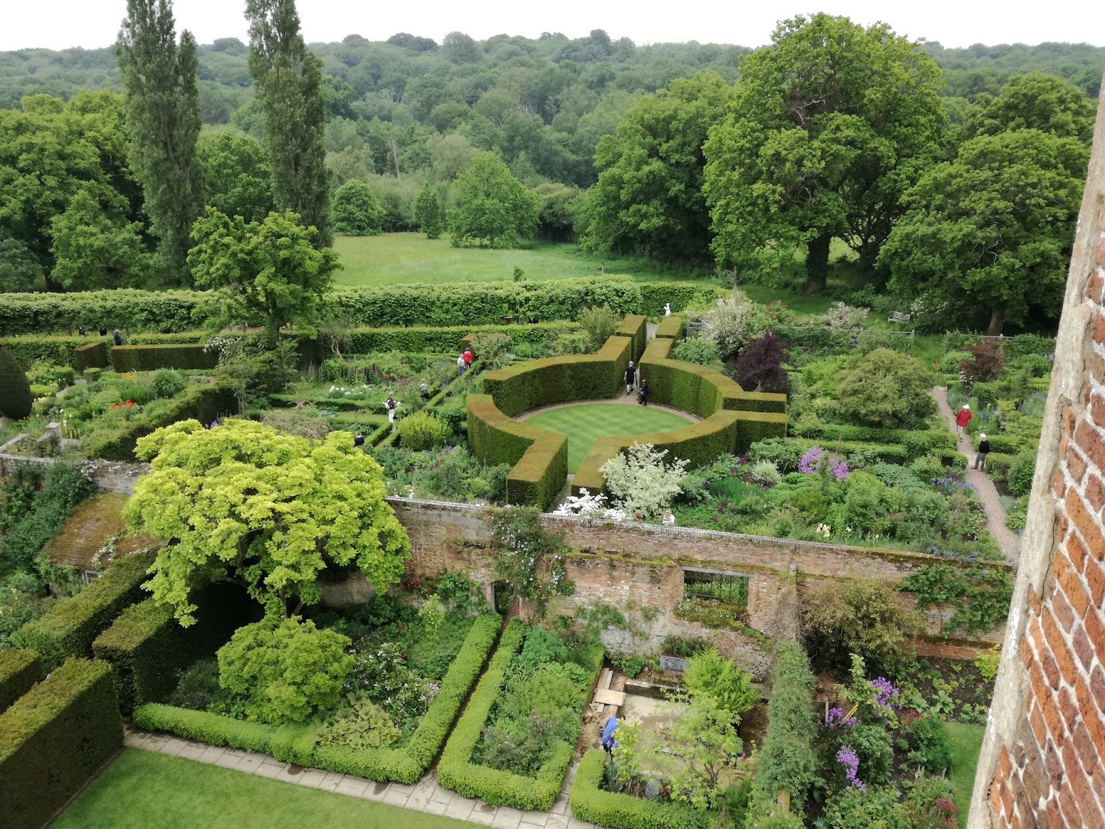 Ogród Tamaryszka: SISSINGHURST CASTLE GARDENS część 1