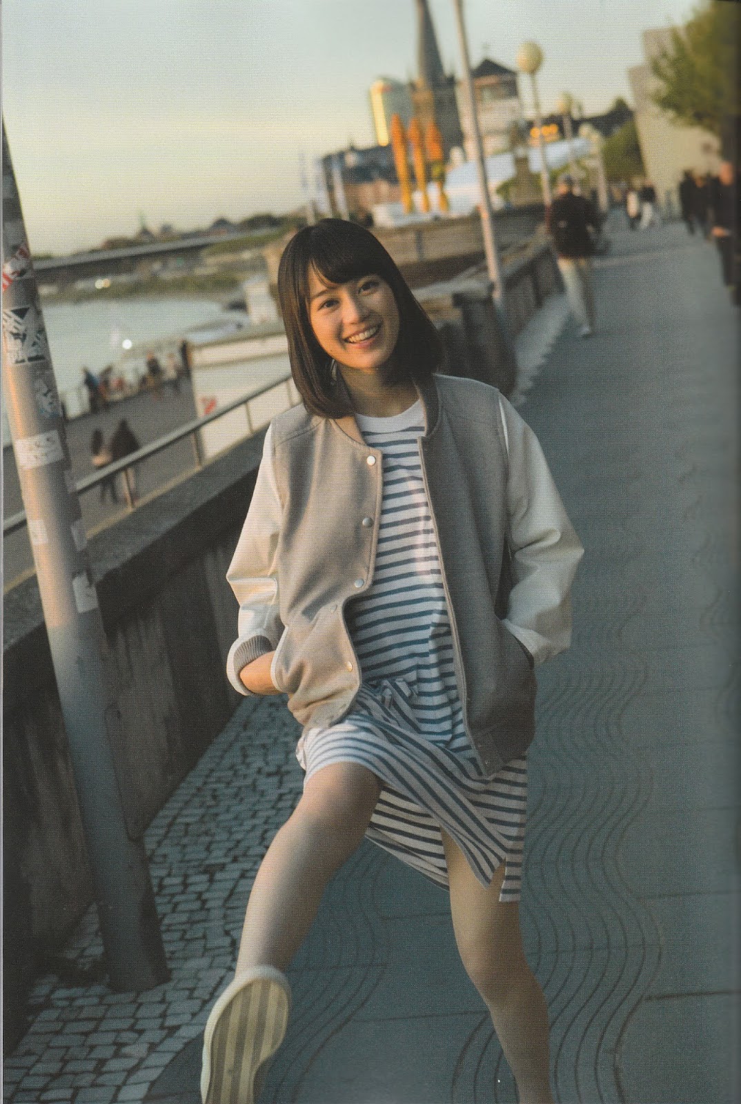 Ikuta Erika 1st Photobook 「Tenchou」 | VOZ48 Mirror