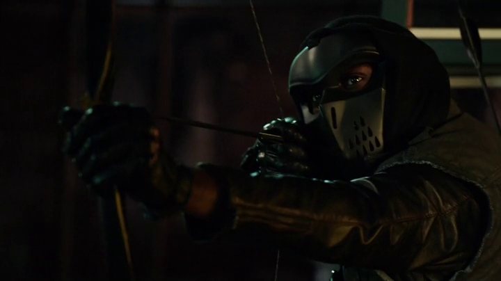 Review Arrow 3x02 - "Sara"