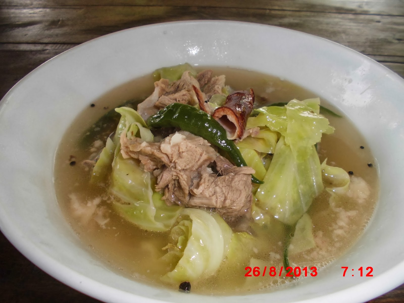 On the Go....: Sinigang The Lechon