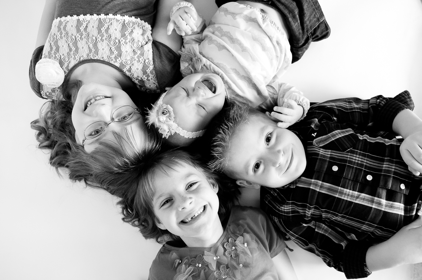 TIA CHAPMAN PHOTOGRAPHY: Brough kids