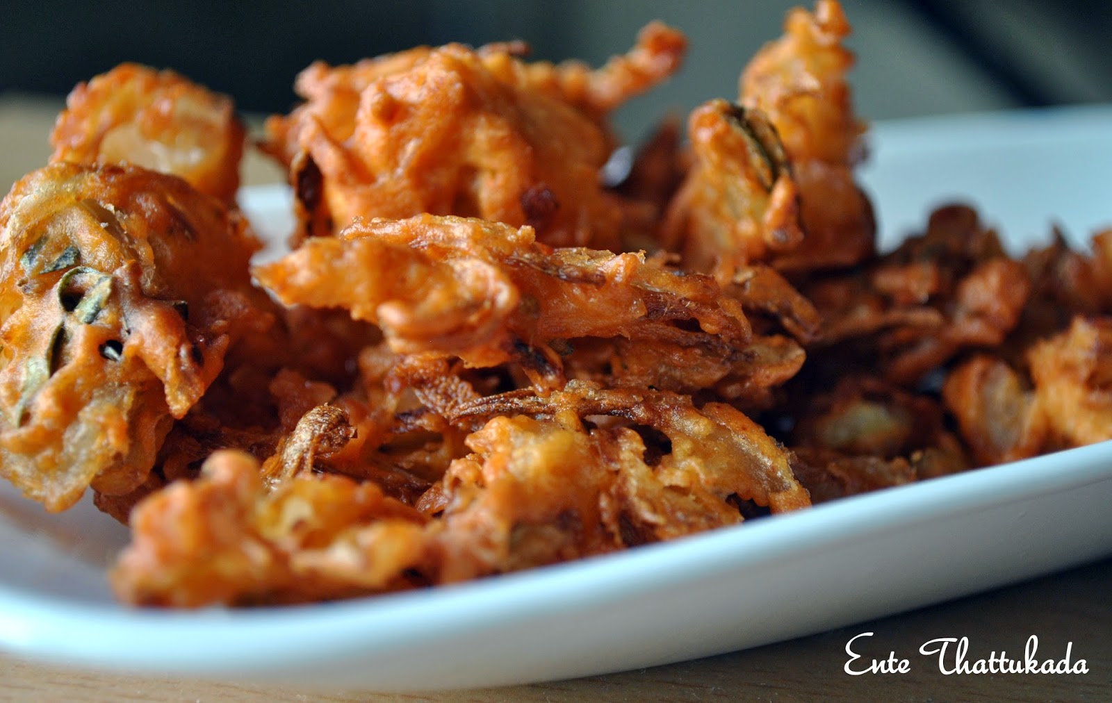 Ente Thattukada: Onion Pakoda | Ulli Pakoda
