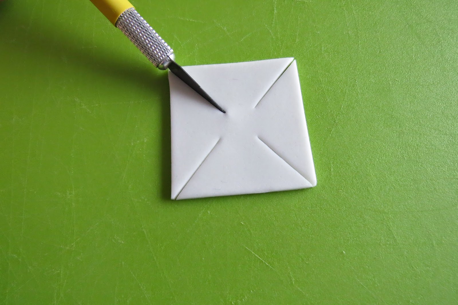 Backorphine english: TUTORIAL - Fondant windmill