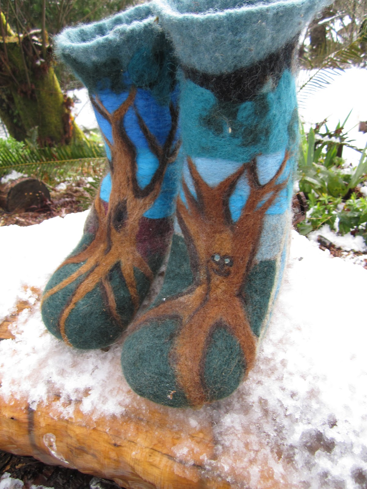 Mystic Orb: How to MakeThe Coolest Wool Boots Ever, Easily