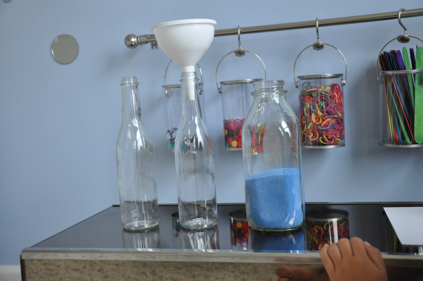 Play At Home Mom LLC: DIY Hourglass