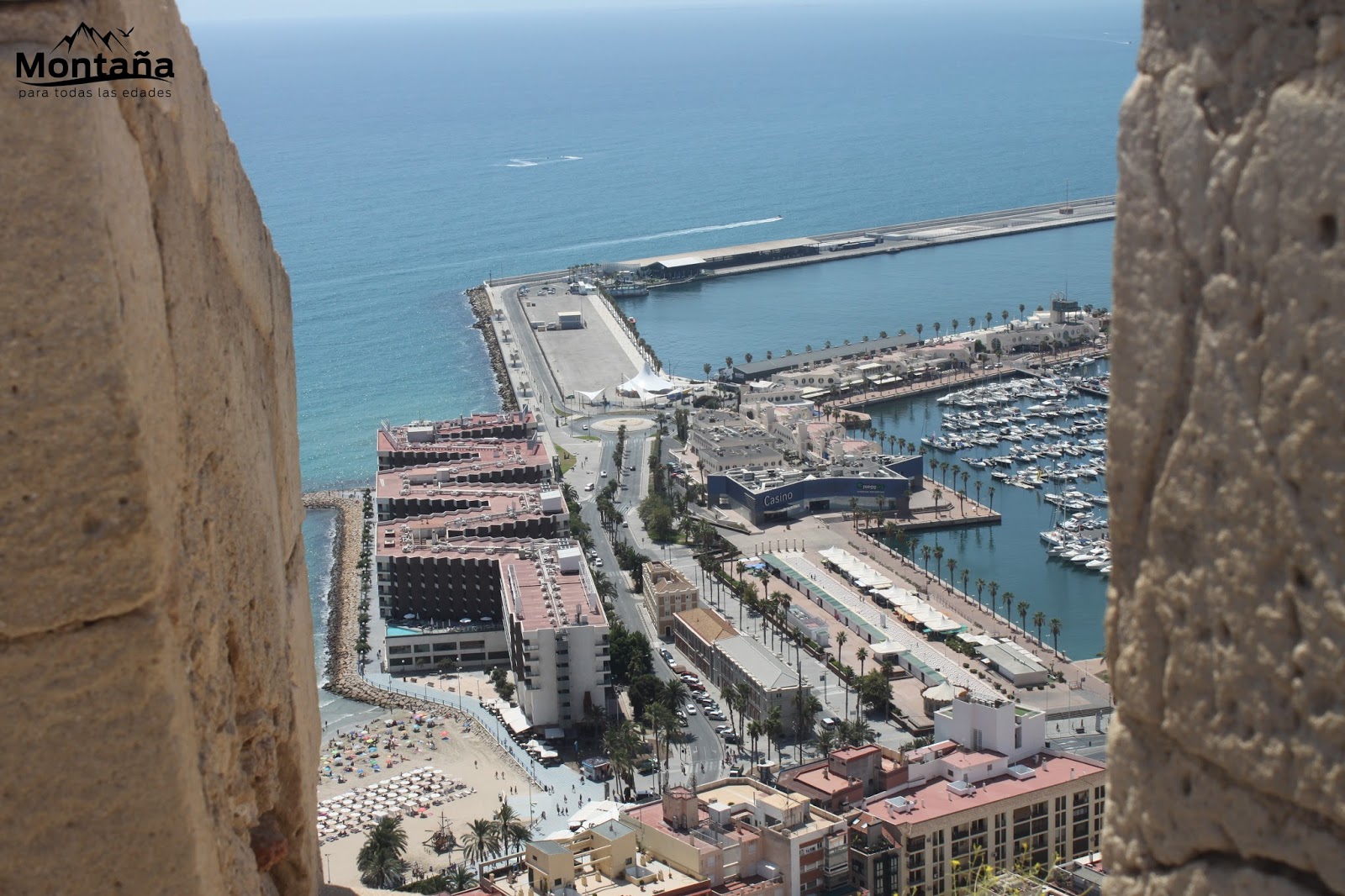 MONTAÑA PARA TODAS LAS EDADES: El Castillo de Santa Bárbara (Alicante).