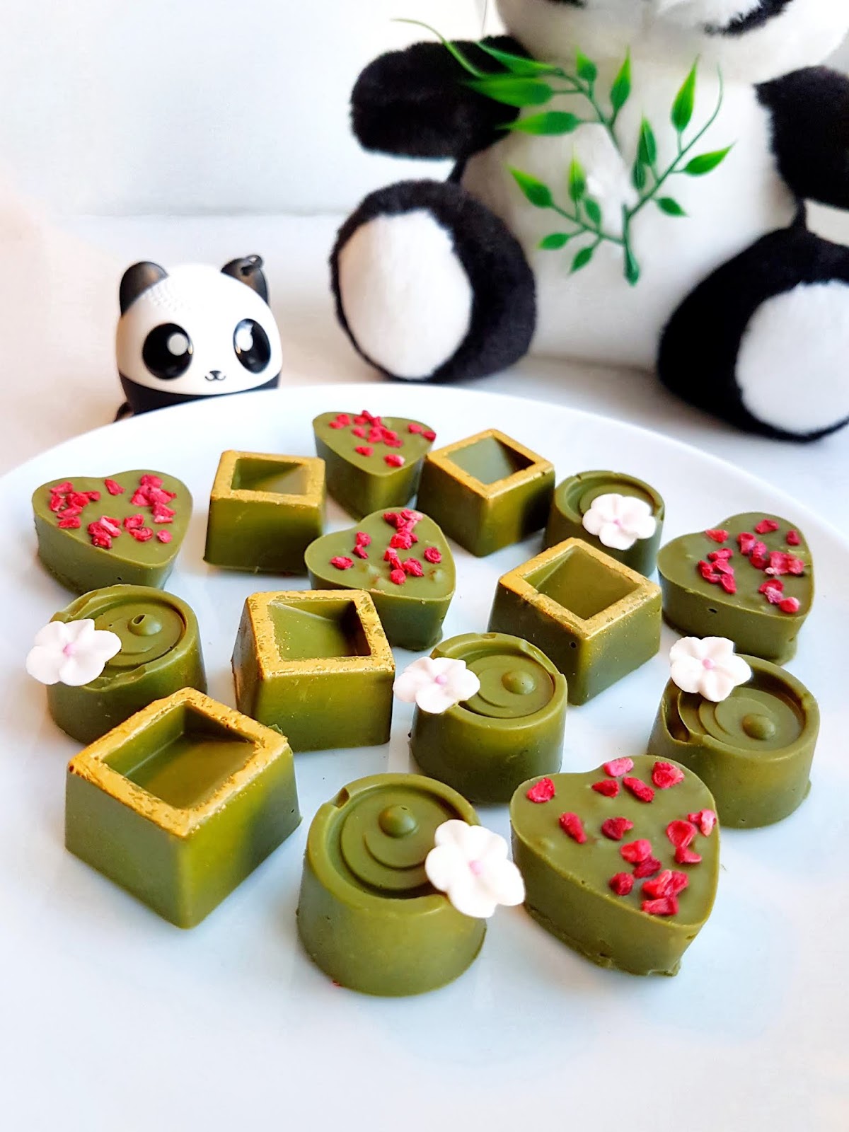Raspberry Matcha Chocolates – Recipe