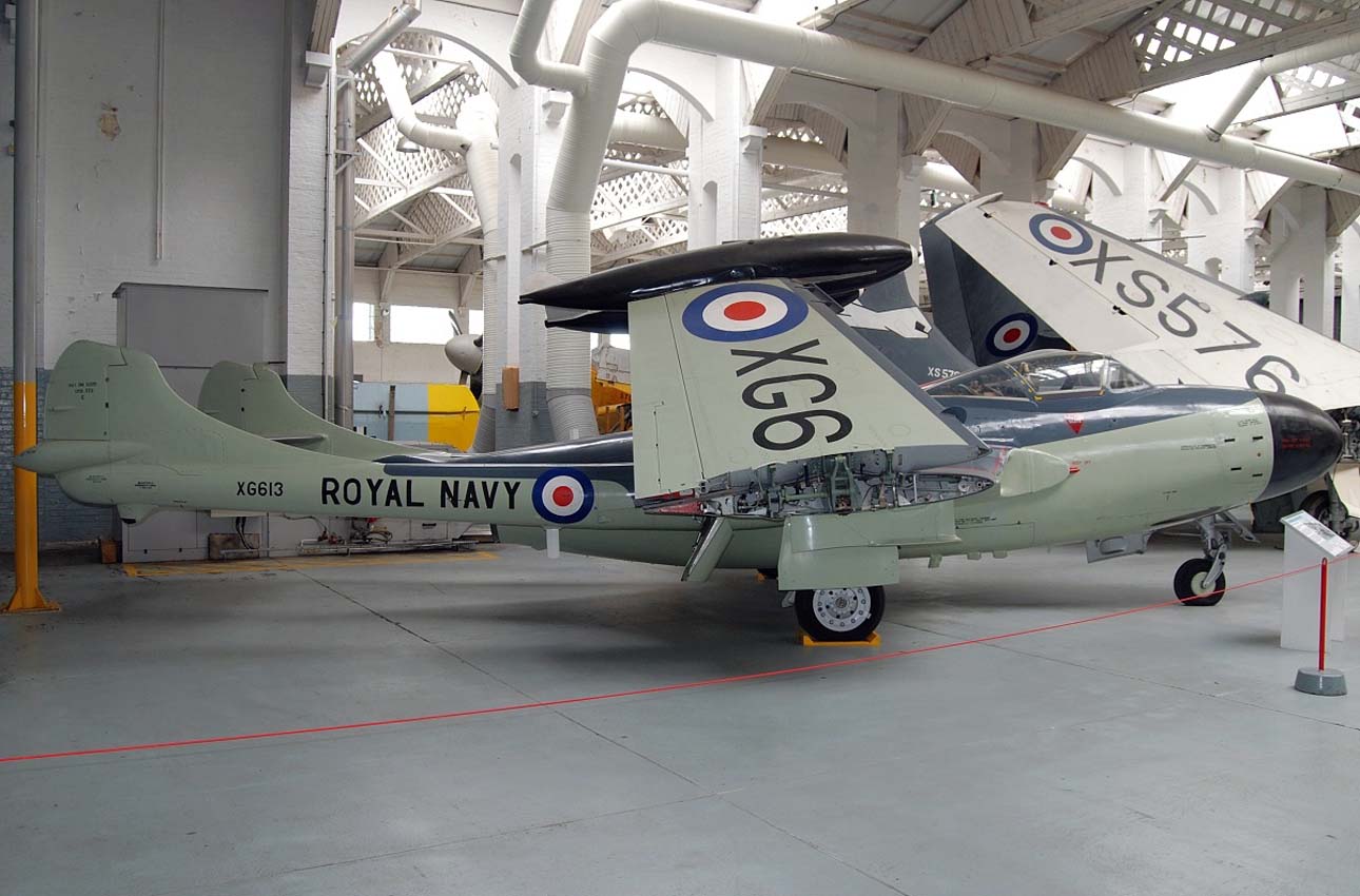 nhungdoicanh: de Havilland Sea Venom