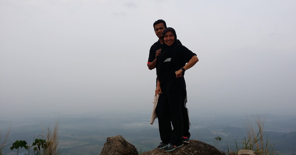 airikamalek: Menawan Puncak Broga