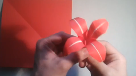 ¿Cómo hacer un Lirio de origami? | Papiroflexía para Niños
