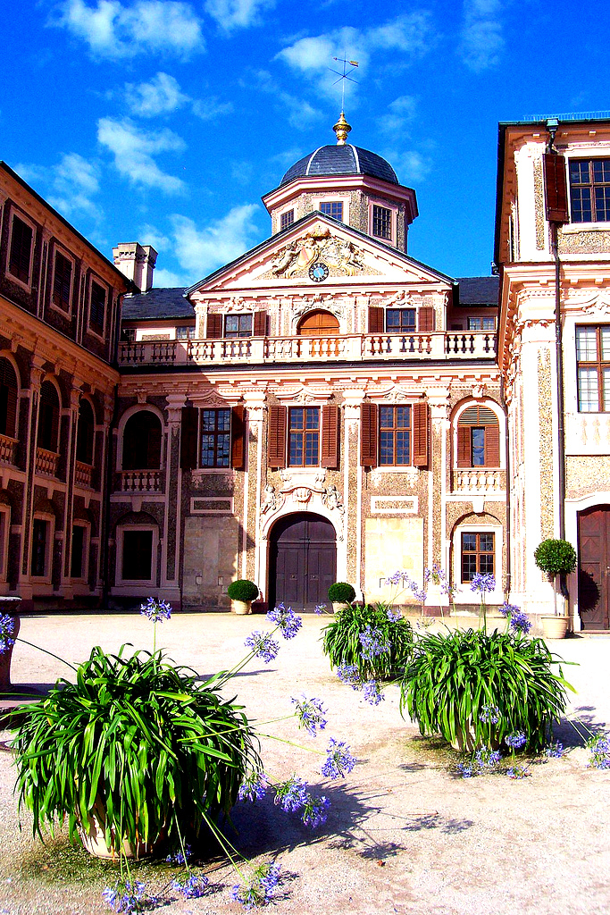loveisspeed.......: Schloss Rastatt is a historical building in Rastatt ...