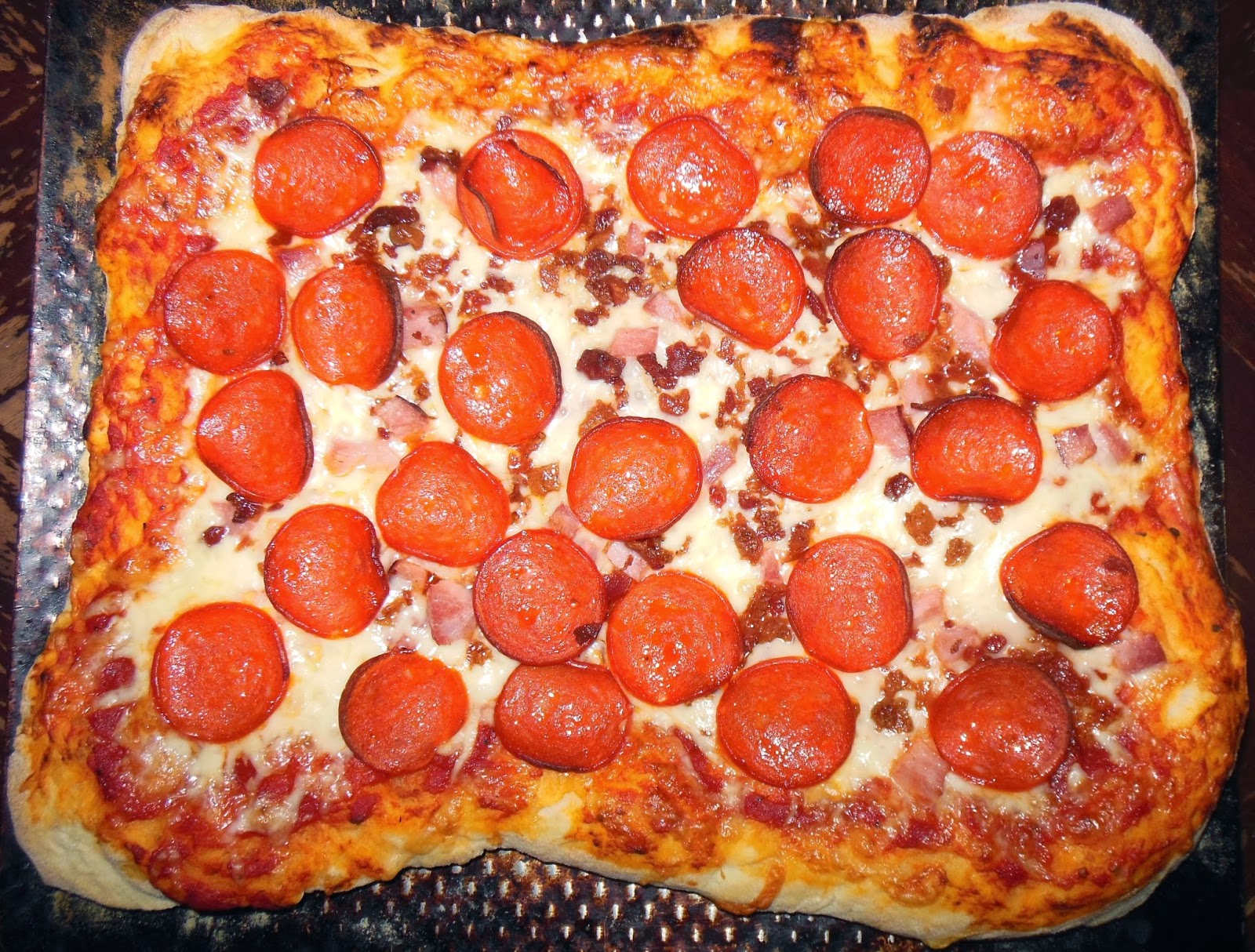 Pizza Baking Competition: Please Vote for the Best Looking Pizza ...