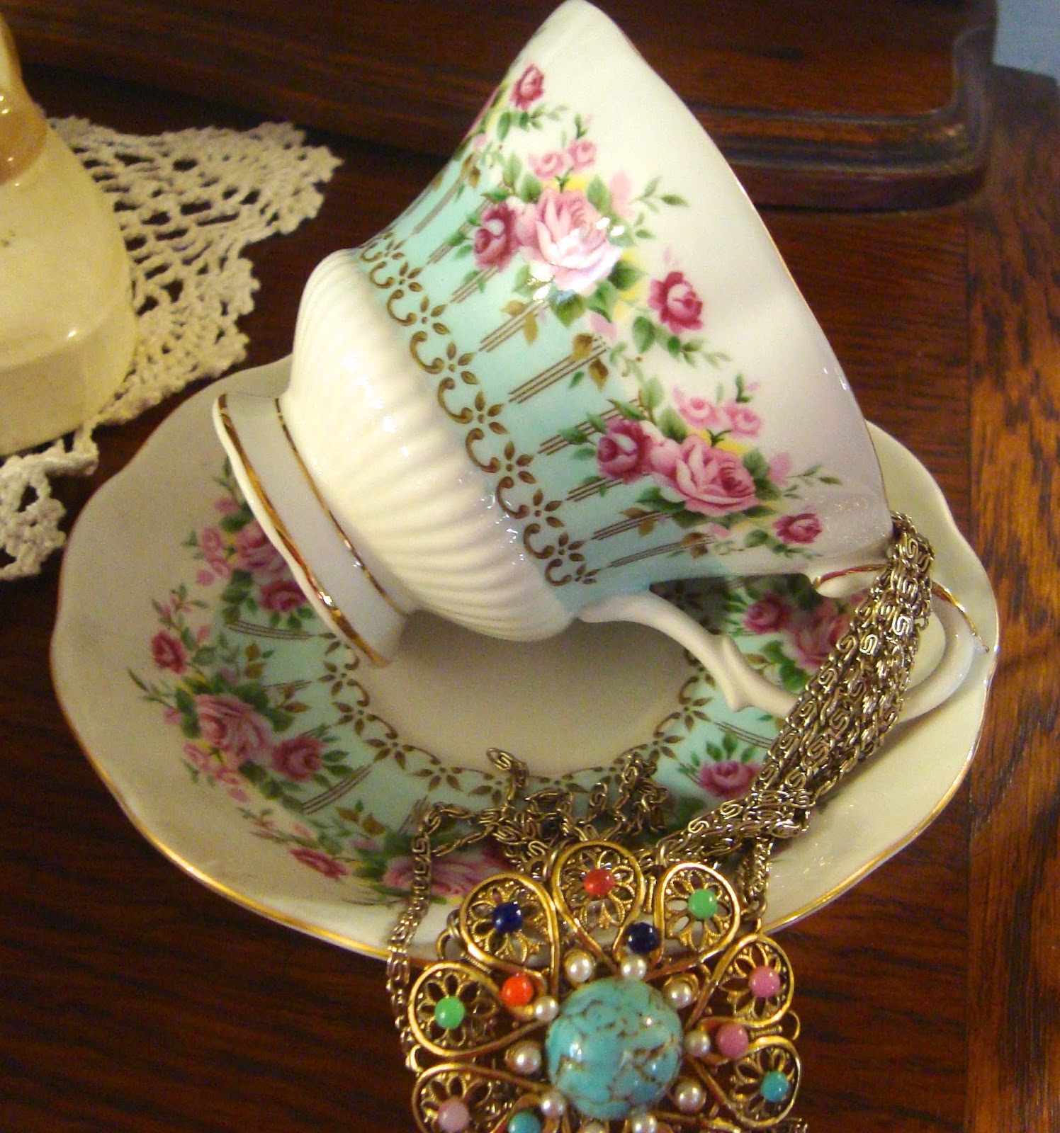 Martha's Favorites: TEA CUP TUESDAY NO. 303!