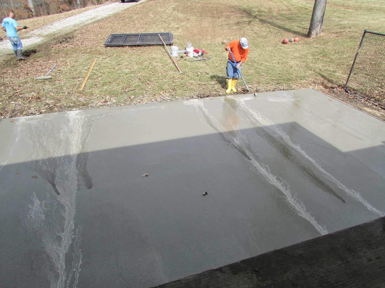 My Rotten Dogs: Preventing Dig Out-Using Concrete as a Kennel Floor