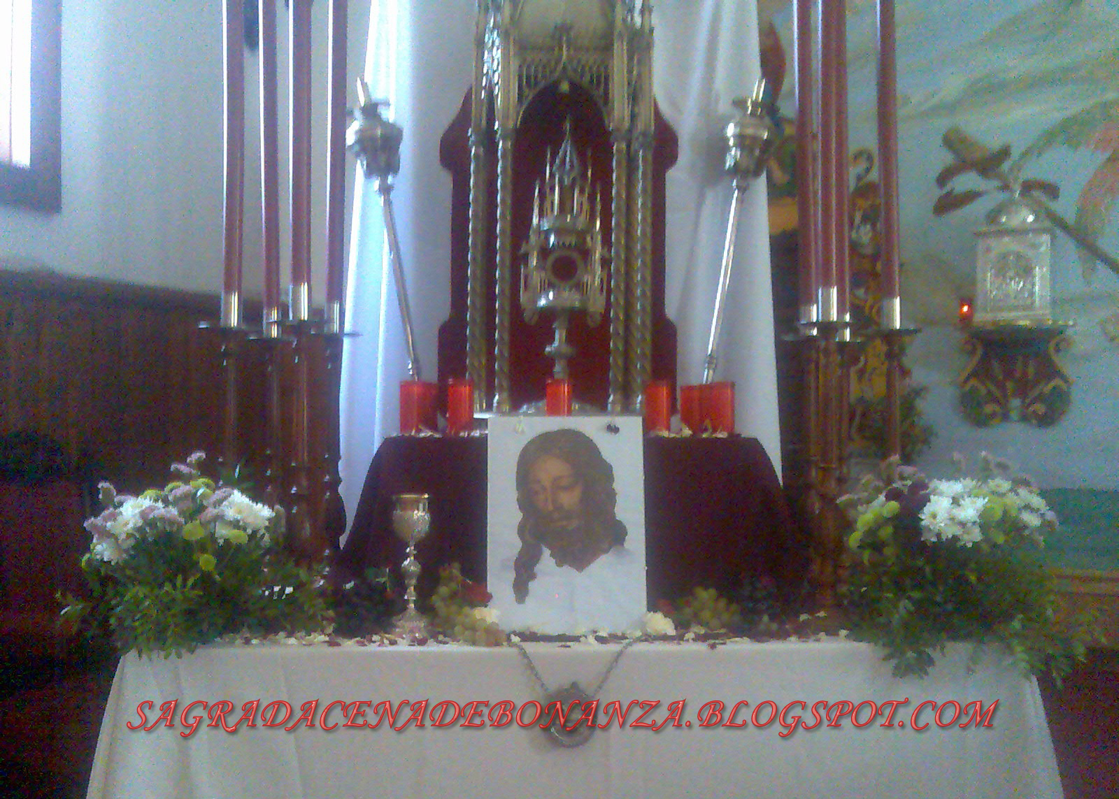 Sagrada Cena Bonanza: Altares