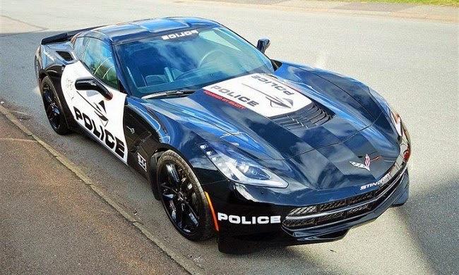Chevrolet C7 Corvette Stingray with police livery for sale in Sweden ...