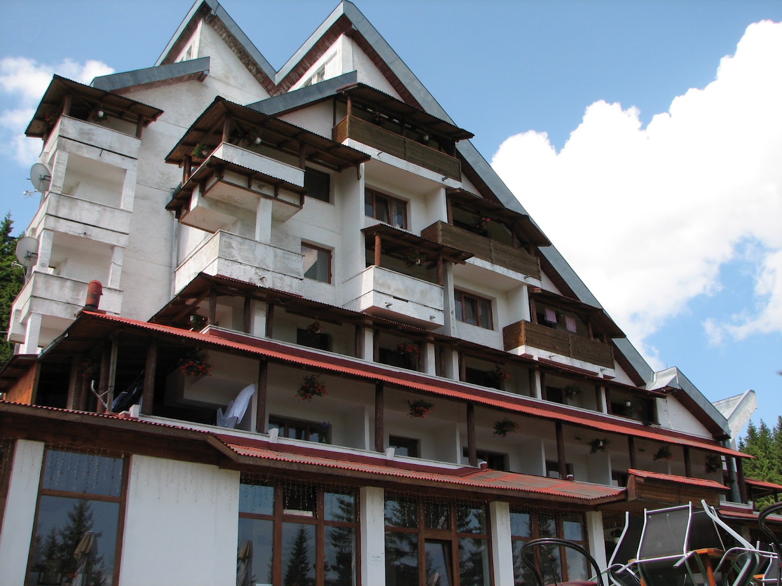 Cabana Rarau: Fotografii