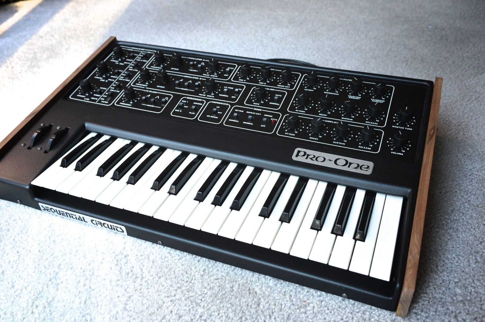 MATRIXSYNTH: Jr. High Sequential Circuits Pro One Keyboard Synthesizer ...