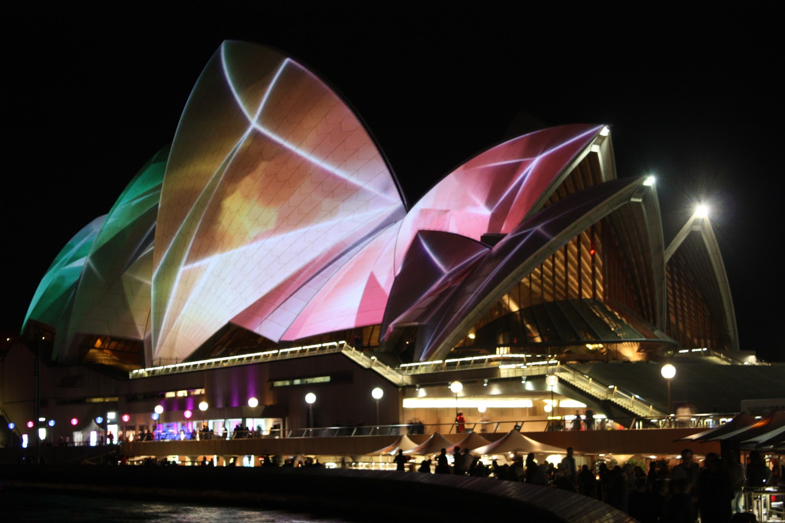 Sydney - City and Suburbs: Sydney Opera House, Vivid Sydney, Lighting ...