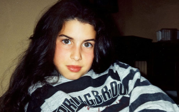 Obscure Night : Especial: 5 músicas da Amy Winehouse!