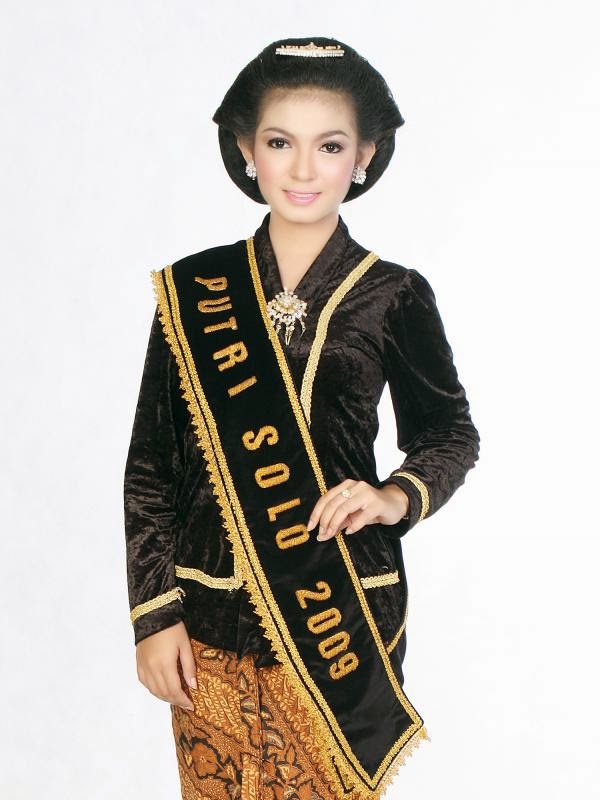 Foto Selvi Ananda Putri, Calon Istri Gibran Rakabuming | LIAT AJA