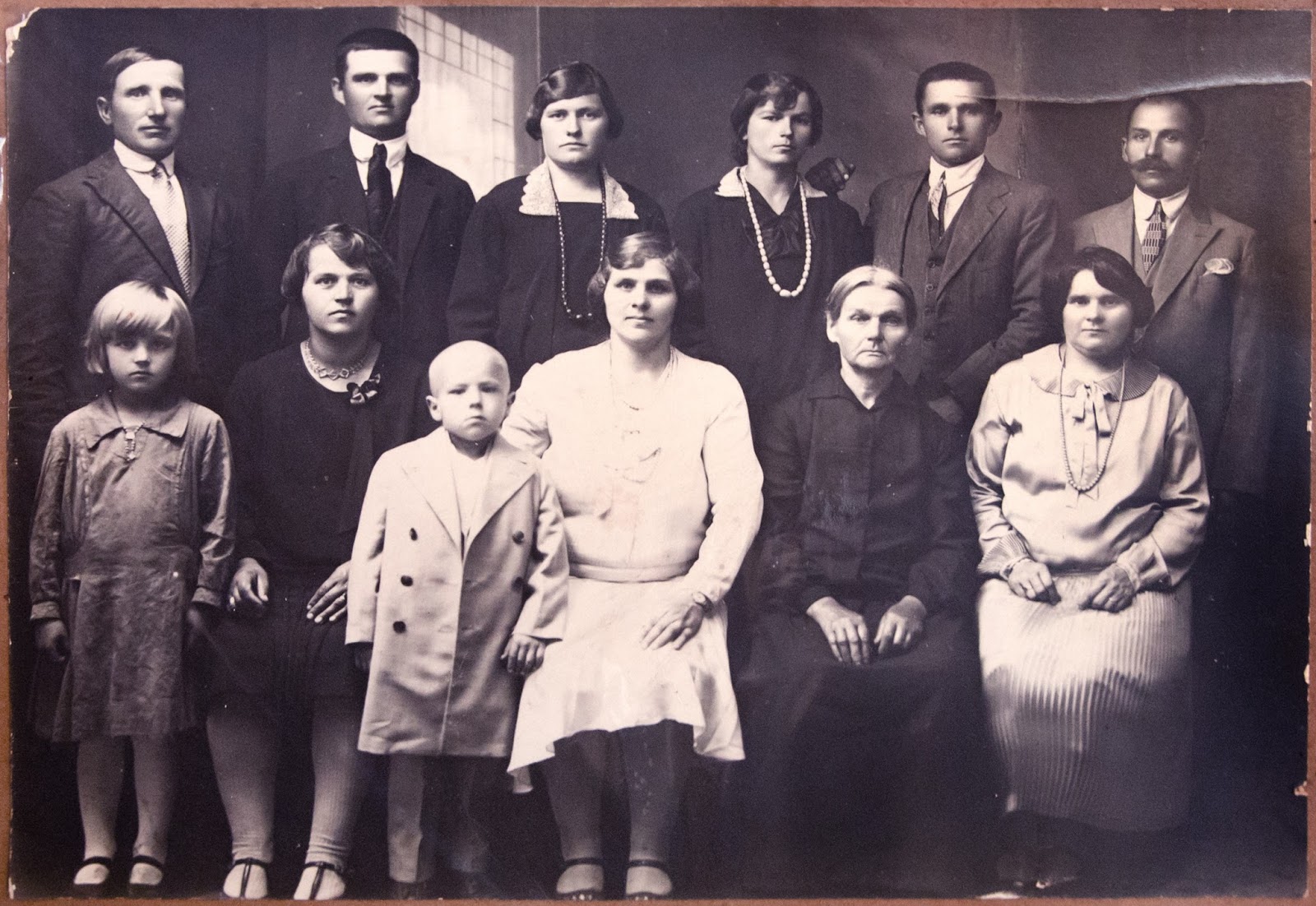 ABT UNK: Sentimental Sunday: Radauskas Family in Lithuania, 1930