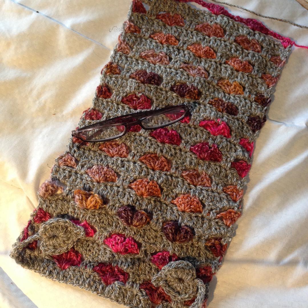 Susan Pinner: LOVE SCARF FOR VALENTINE'S DAY