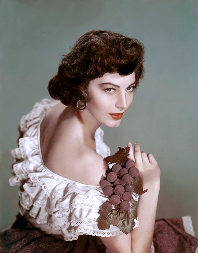 45 Stunning Photos That Defined Fashion Styles of Ava Gardner in the ...