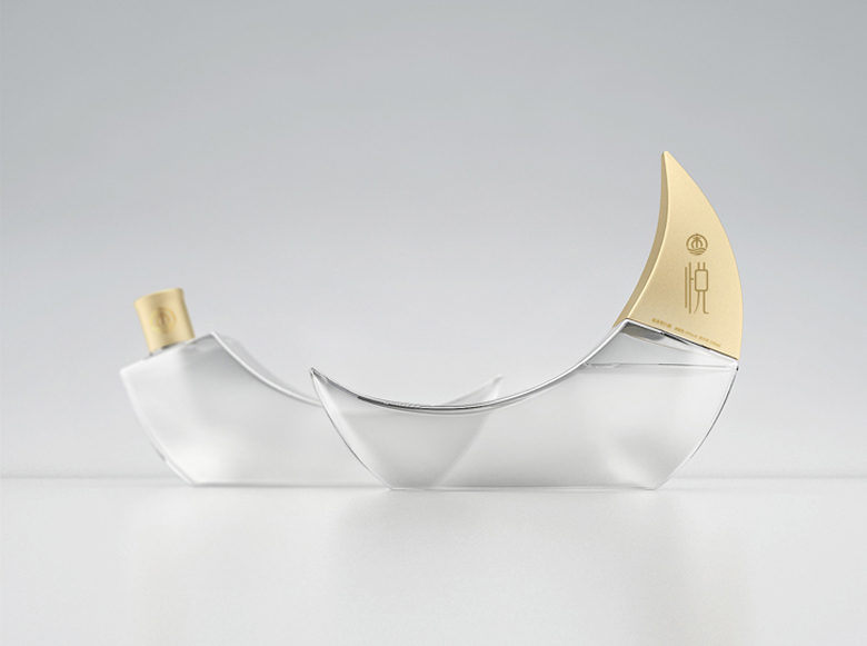 River Song ‘Pleasure’ Wine – Packaging Of The World