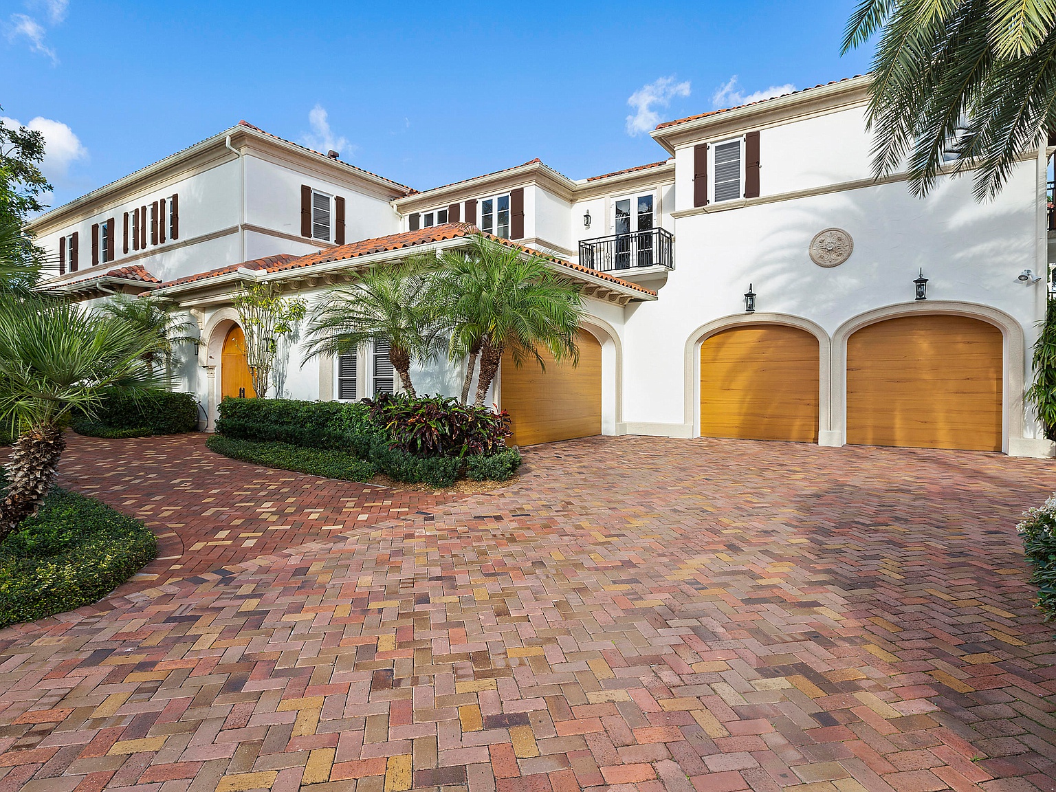 11,000 Square Foot Mediterranean-Style Mansion In Boca Raton, FL | THE ...