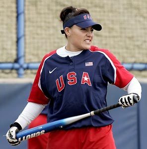 Sports star: Lisa Fernandez Soft Ball Player Profile,Biography And Pictures