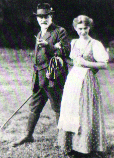 Historia Psi: Contenidos Alternativos: La vida y el exilio de la ...