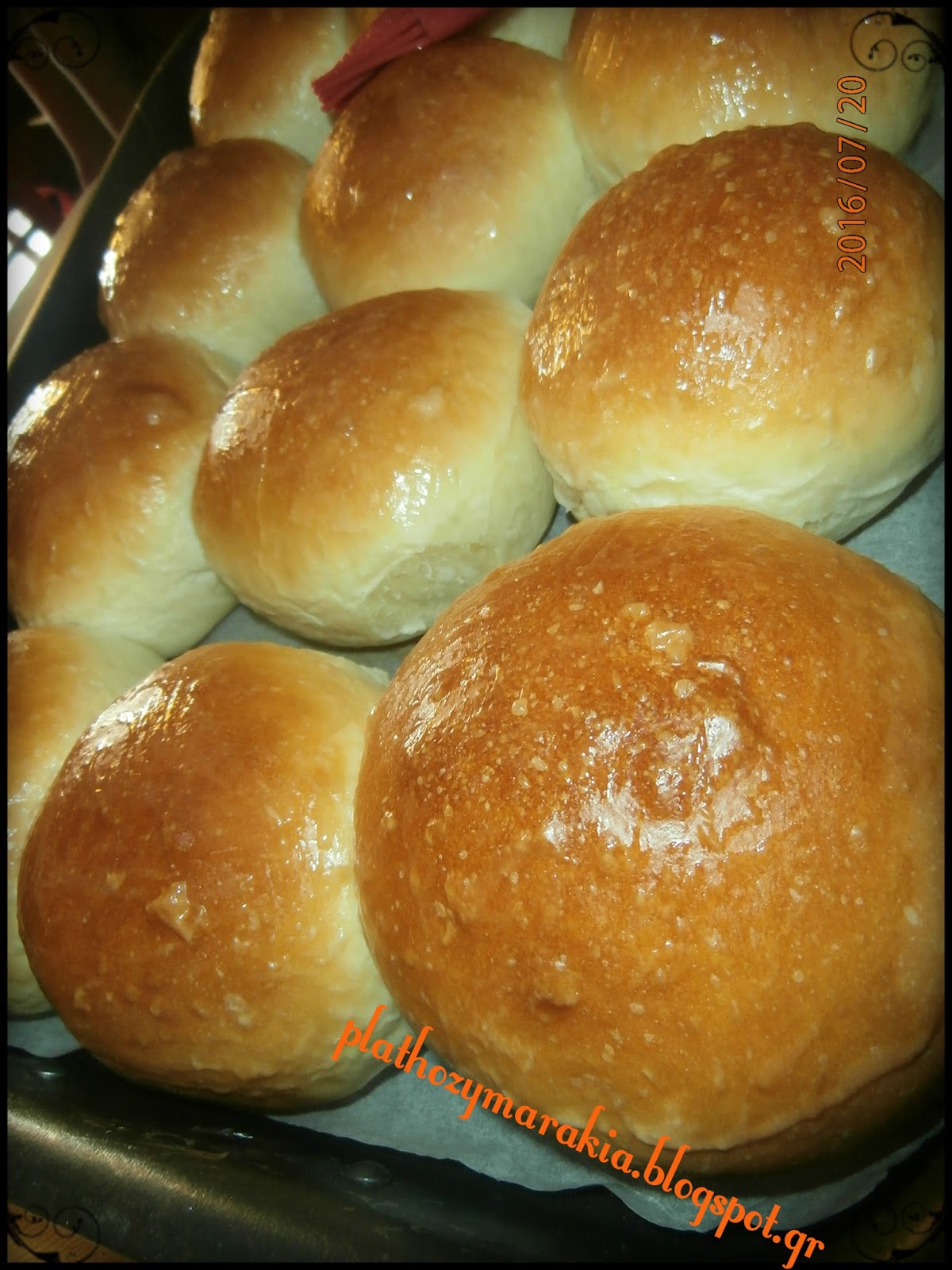 ΠΛΑΘΩ ΖΥΜΑΡΑΚΙΑ ΜΕ ΤΑ ΔΥΟ ΧΕΡΑΚΙΑ ..: ΑΦΡΑΤΑ ΨΩΜΑΚΙΑ ΓΙΑ ΧΑΜΠΟΥΡΓΚΕΡ