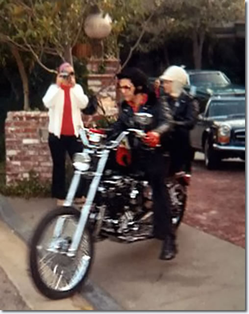 Motoblogn: Elvis Presley Harley-Davidson Gallery