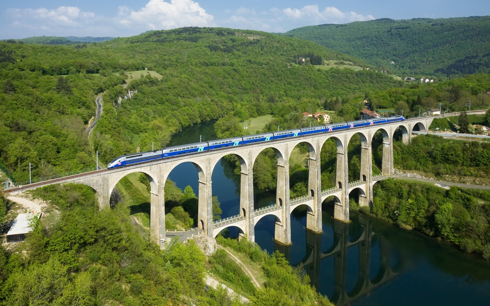 Cize-Bolozon viaduct - France [HD - 1920x1200] | Bimages.Net - Free ...