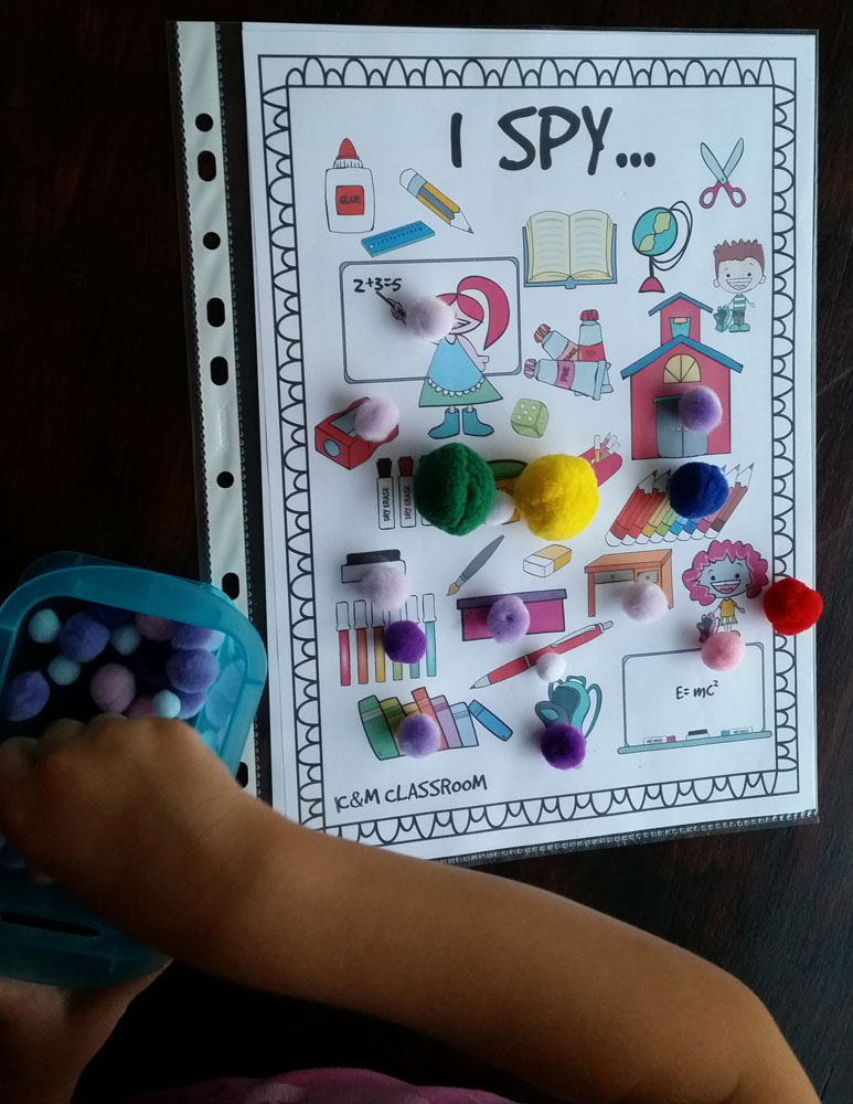KM Classroom: Free Printable I Spy School Supplies