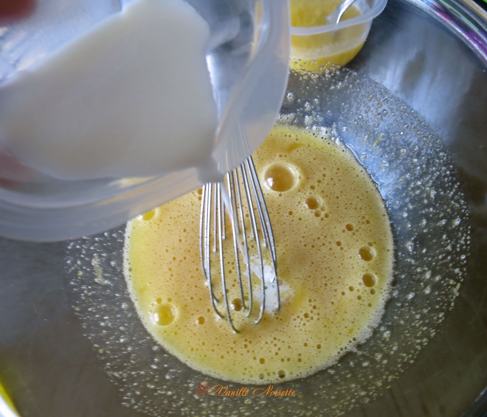 Vanille Noisette : LE YELLOW